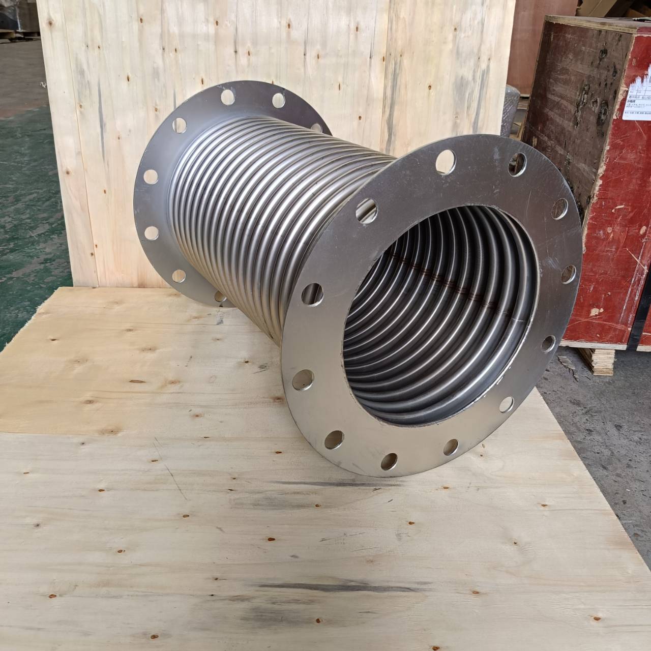 Exhaust Expansion Joints | Engineering1986